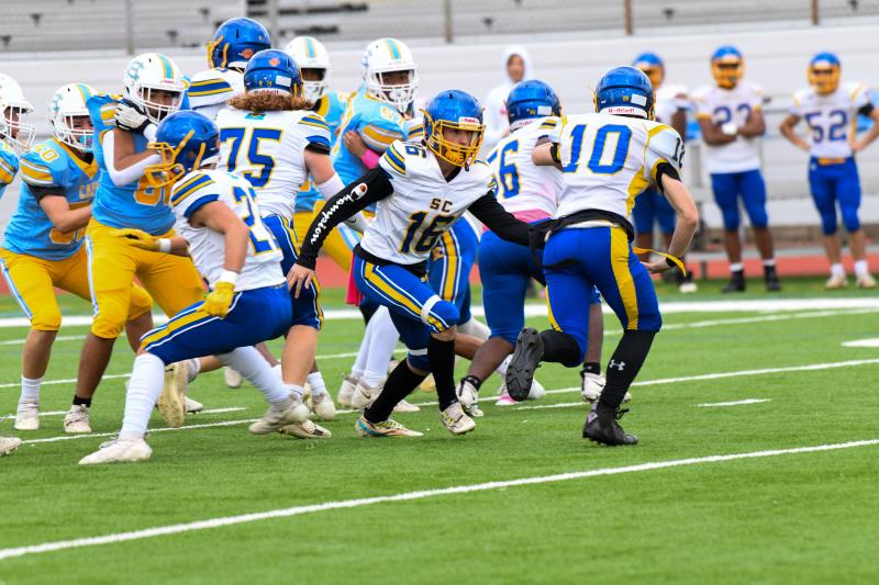 Cape JV football goes to 5-0 with 18-6 win over Sussex Central | Cape ...