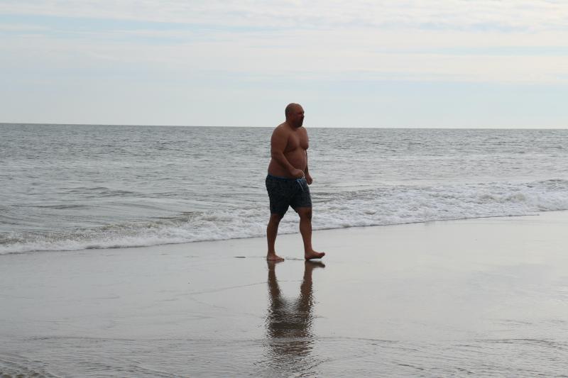 Revelers welcome 2024 with dip in Atlantic | Cape Gazette