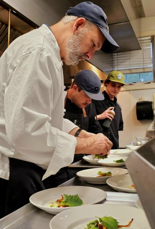 Harbour chefs to prepare meal at Lewes farmers market May 18 | Cape Gazette